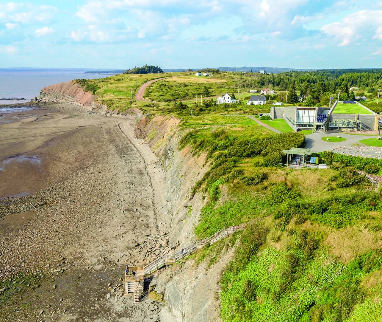 Joggins Fossil Cliffs UNESCO World Heritage Site – Beach Tours - Cumberland