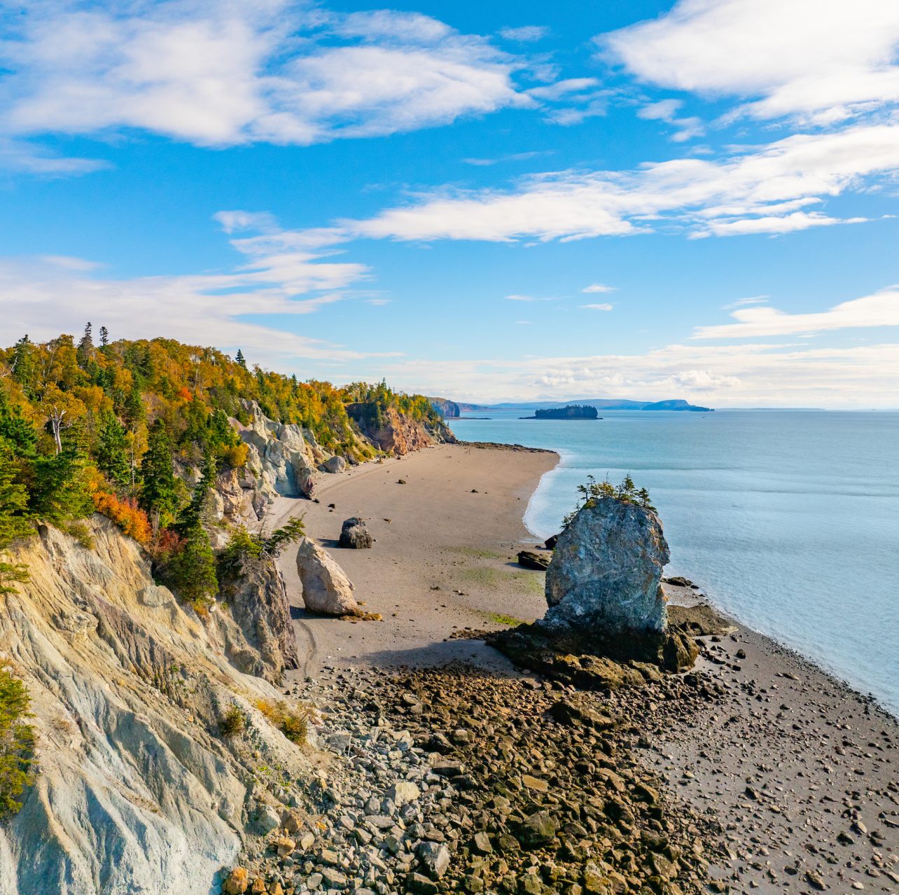 Clarke Head Arch Ocean Floor Tour - Cumberland